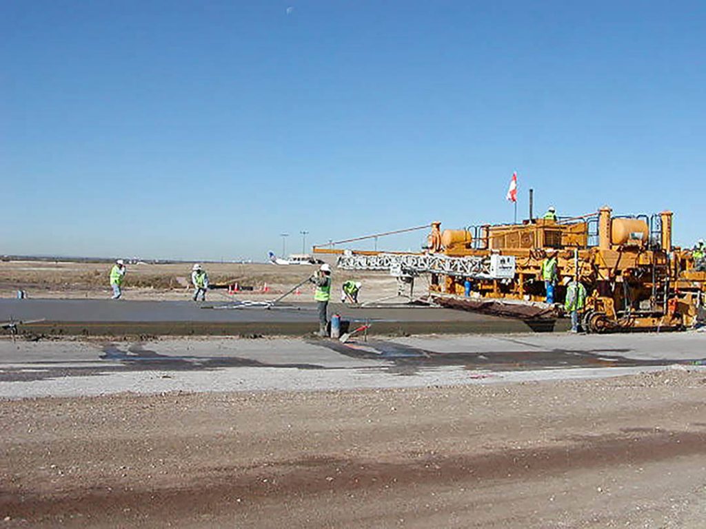 Airport Paving - Gilco Contracting